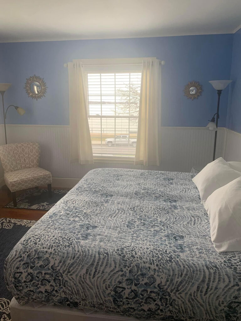 Inquire About a Reservation - Harborview Inn